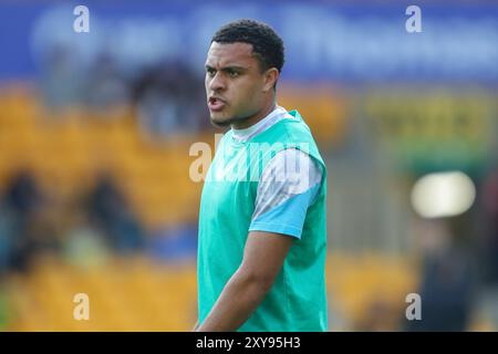 CJ Egan-Riley of Burnley warms up before the Sky Bet Championship match ...