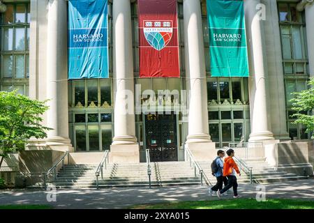 Harvard Law School Campus Building Langdell Hall Wikipedia