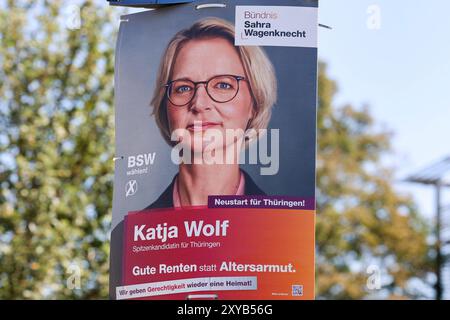 Ein Wahlplakat der Partei BSW Bündnis Sahra Wagenknecht - Vernunft und ...