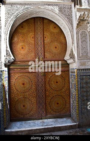 The Zawiya of Sidi Ahmed al-Tijani mosque in the old medina in Fez ...