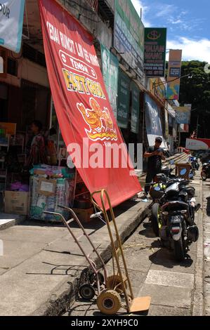 Town centre of Ranau, Sabah, Malaysia Stock Photo - Alamy
