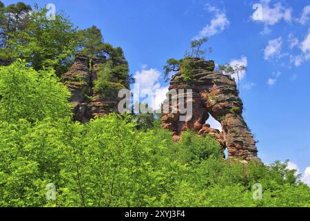 Schillerfelsen rock in Dahn Rockland, Germany Stock Photo - Alamy