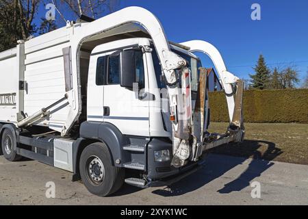 Refuse collection vehicle with front loader Stock Photo - Alamy