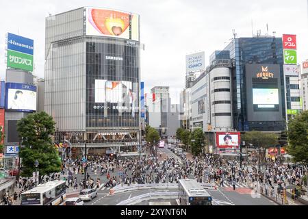 Bus Terminal Station at Shibuya Tokyo Japan Stock Photo - Alamy