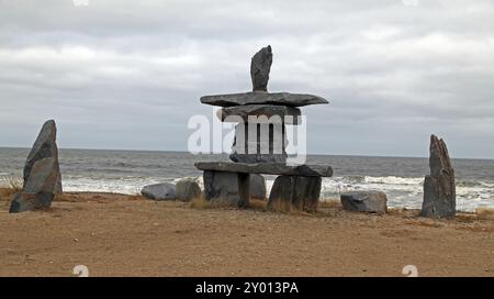 a inukshuk at the Hudson Bay near Churchill Stock Photo - Alamy
