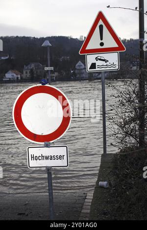 flood, roadblock, floods, roadblocks Stock Photo - Alamy