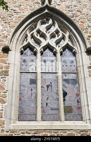 colored stained glass, All Saints Anglican Church, Galle Fort, Galu ...