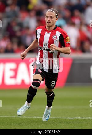Brentford's Mathias Jensen during the Premier League match at Stamford ...