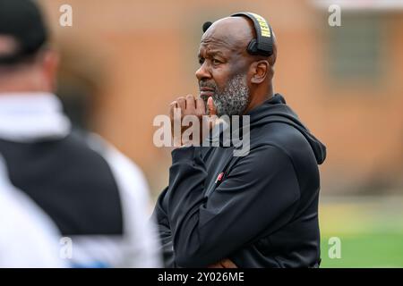 Maryland head coach Mike Locksley reacts during the second half of an ...