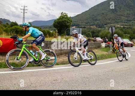 Isaac del Toro of UAE Team Emirates Xrg pink jersey celebrates as he ...