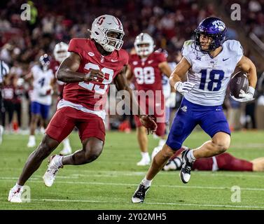 August 23, 2024 - Stanford Cardinal running back Sedrick Irvin #26 runs ...