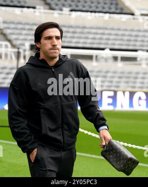 Newcastle United's Sandro Tonali arrives at the ground ahead of the ...
