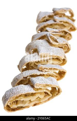 detail of an apple strudel with icing sugar Stock Photo - Alamy