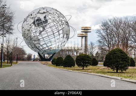 Flushing Meadows Park, world exhibition architecture, ufos, queens ...