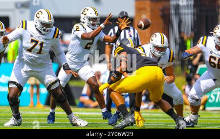 August 31, 2024: East Tennesse State sophomore Jaylen King (2) gets ...