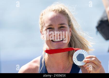 Paris, France 20240901. Birgit Skarstein with the silver medal she won ...