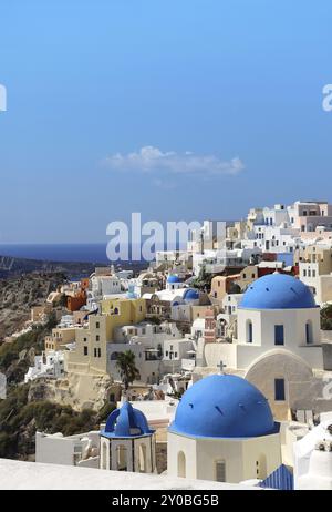 Santorini amazing sight of the town on the slopes of volcanic caldera ...