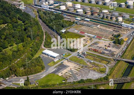 Aerial view, Ruhr oil BP Gelsenkirchen refinery, Uniper power plant ...