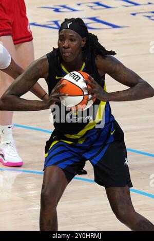 Indiana Fever forward Natasha Howard (6) plays against the Washington ...
