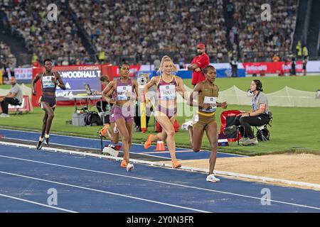 HAYLOM Birke (ETH) and CHEPCHIRCHIR Nelly (KEN), 1500m Women during the ...