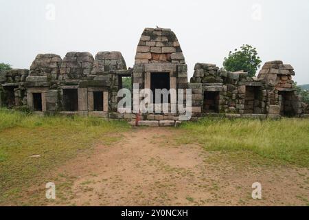 Chausath Yogini Temple. This temple is known as pre-Chandella period ...