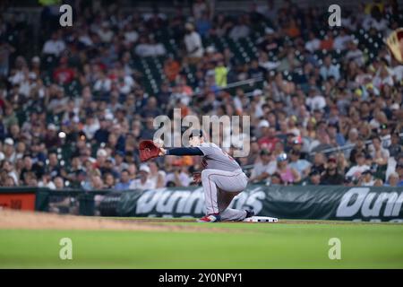 Boston Red Sox first base coach Jose Flores (58) talks with Kristian ...