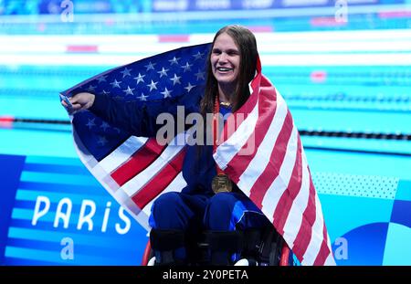 USA's Christie Raleigh-Crossley with the gold medal for the Women's ...