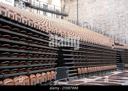 Stackable grandstand seating at an outdoor venue Stock Photo - Alamy