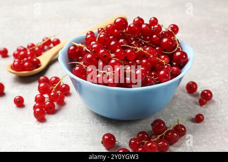 Fresh red currants on light rustic table. Healthy summer fruits Stock ...
