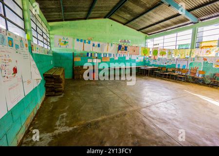 Public school, Sanuch village, Lancetillo, La Parroquia, Reyna area ...