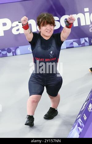 Great Britain's Olivia Broome celebrates winning the Bronze medal in ...