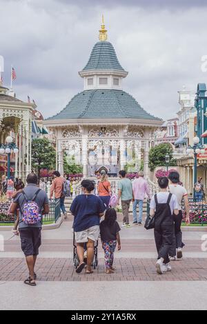 Avengers Campus at Disneyland Paris, Walt Disney Studios Park, Avengers ...