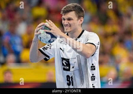 Bence Imre (THW Kiel, #91) GER, HSG Wagrien vs. THW Kiel, Handball ...