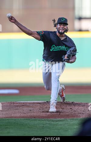Pittsburgh Pirates pitcher Wilber Dotel delivers to Houston Astros ...