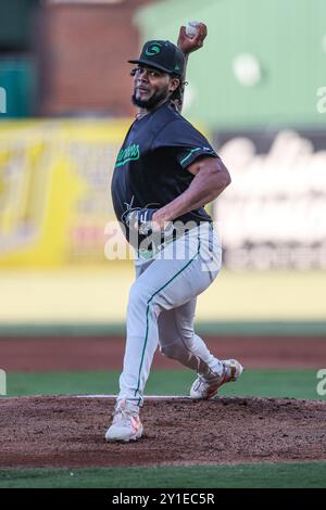 Pittsburgh Pirates pitcher Wilber Dotel delivers to Houston Astros ...
