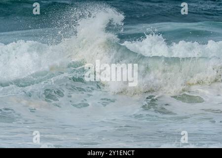 Turquoise blue wave in the Iroise Sea. Camaret, Crozon, Brittany ...