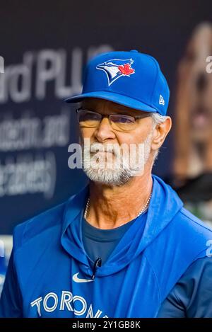Toronto Blue Jays bench coach Don Mattingly surveys the crowd ahead of ...