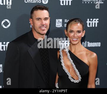 Brooks Koepka (L) and Jena Sims attend The 2019 ESPYS presented by ...