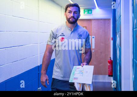 Toby King of Warrington Wolves arrives during the Betfred Super League ...