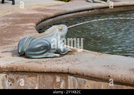 gold brushed frog statue fountain decoration Stock Photo - Alamy