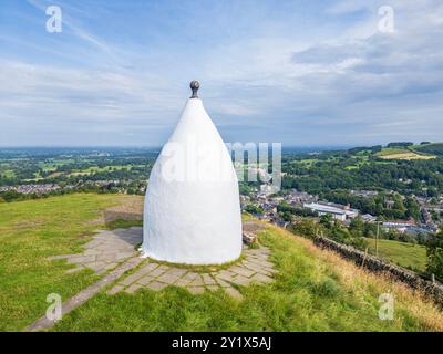 Drone footage of White Nancy monument Stock Photo - Alamy