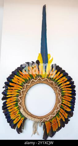 Feather crown, Kayapo culture, Amazonia, Brazil, 1950-1991, feathers ...