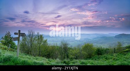 Sunset from Sutton Bank near Thirsk North Yorkshire Stock Photo - Alamy