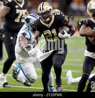 Carolina Panthers defensive end A'Shawn Robinson (94) lines up during ...