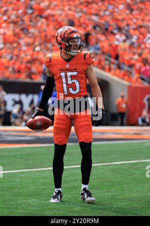 Cincinnati Bengals wide receiver Charlie Jones (15) runs against the ...