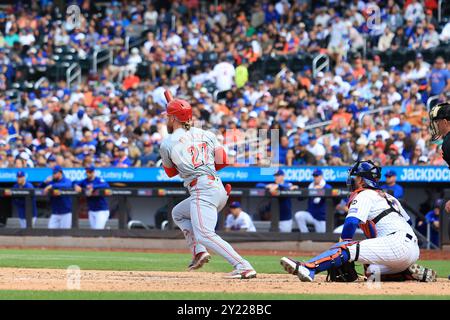 Cincinnati Reds' Jake Fraley bats during a baseball game against the ...