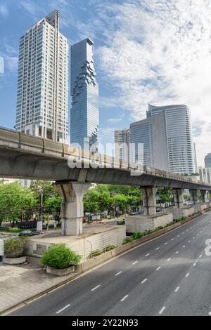 View of Bangkok skyline and skyscraper with BTS skytrain BTS sky train ...