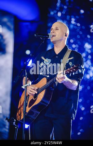 Belgian singer and songwriter Milow performs on stage at Splendid ...