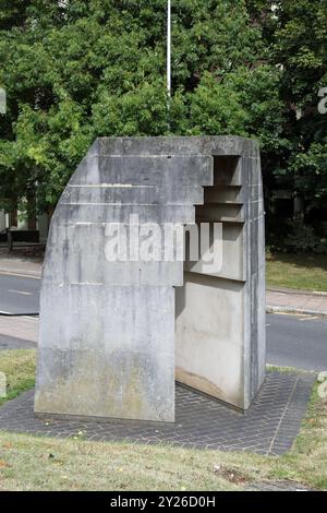 Basilica sculpture by Paul de Monchaux ouside Coventry Courthouse Stock ...