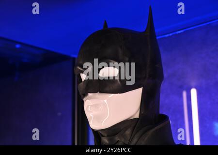 Batman’s Batsuit As used by Robert Pattinson as ‘Batman’ / ‘Vengeance’ - The Batman (2022) on ...